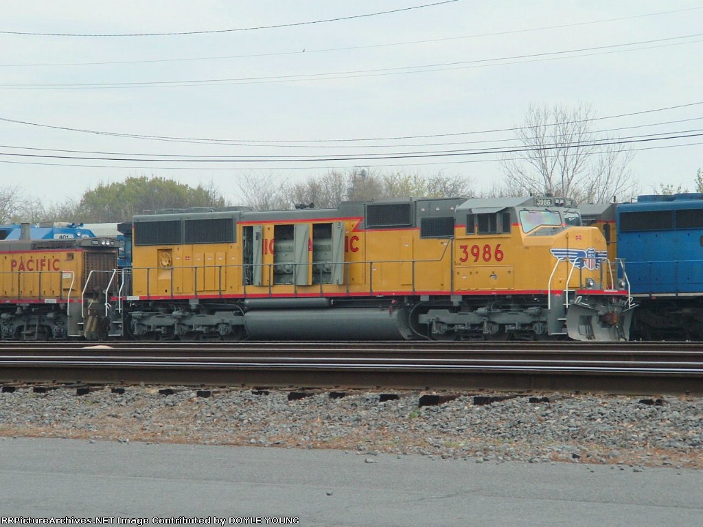 UP 3986